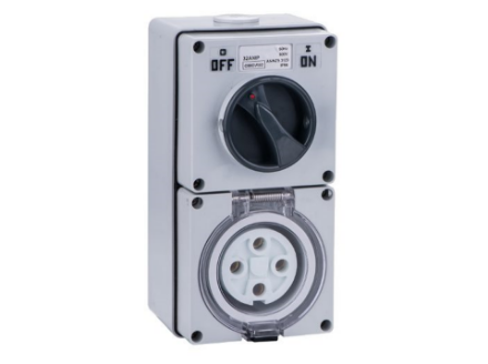 PDL32 32A 4 Pin 500V Switched Wall Outlet Socket